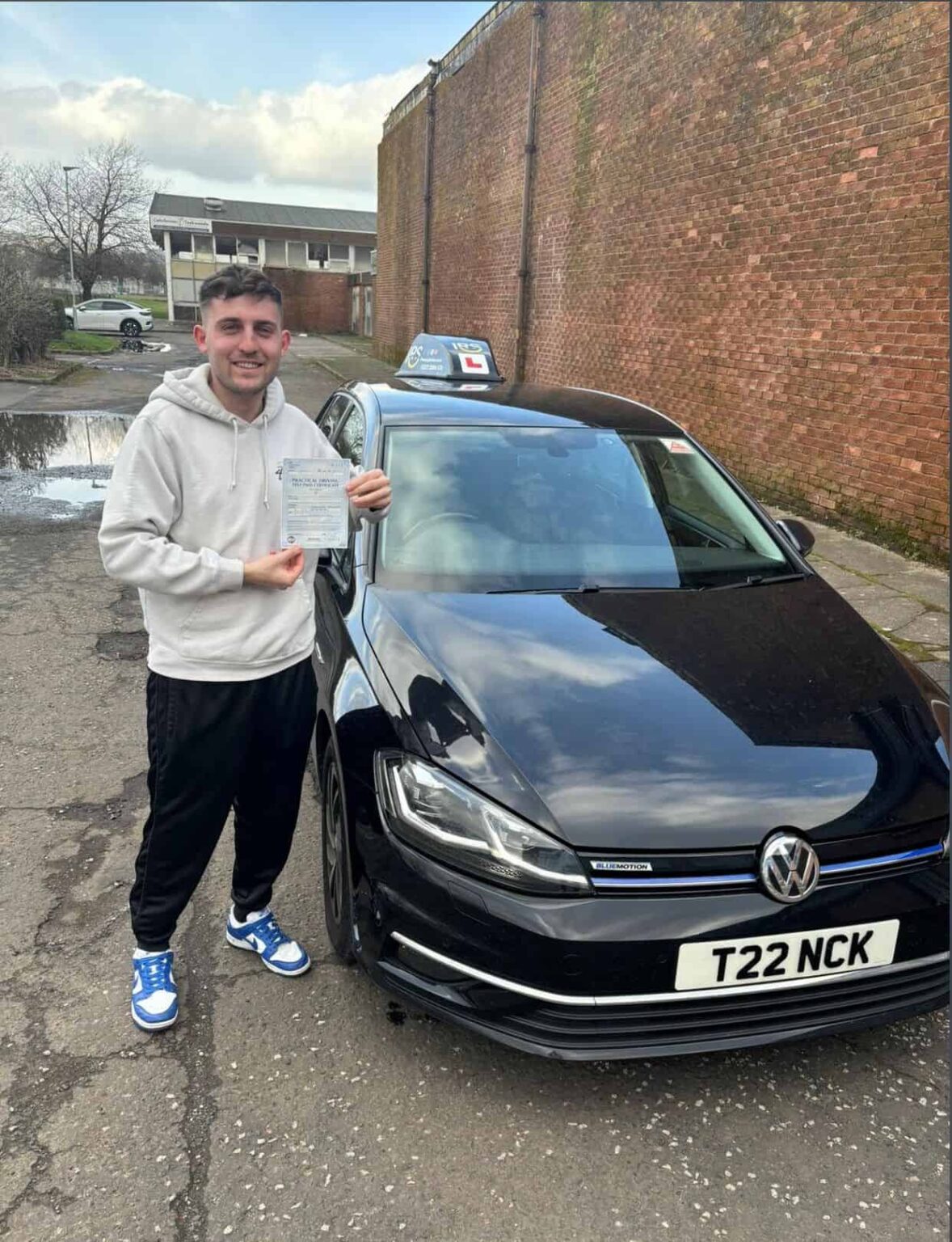 Automatic & Manual Driving Lessons glasgow